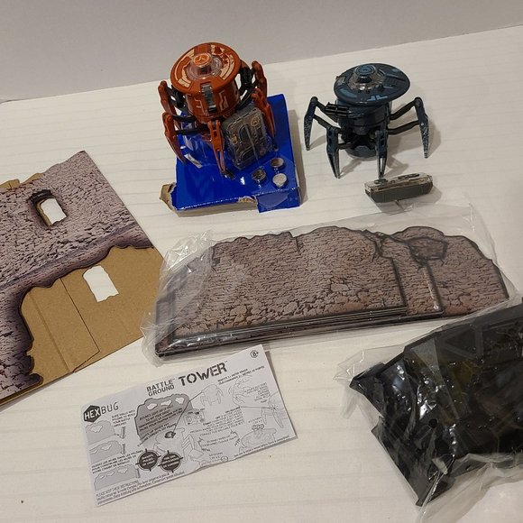 Hexbug | Toys | Hexbug The Tower Battle Ground Fight With Light 2 ...